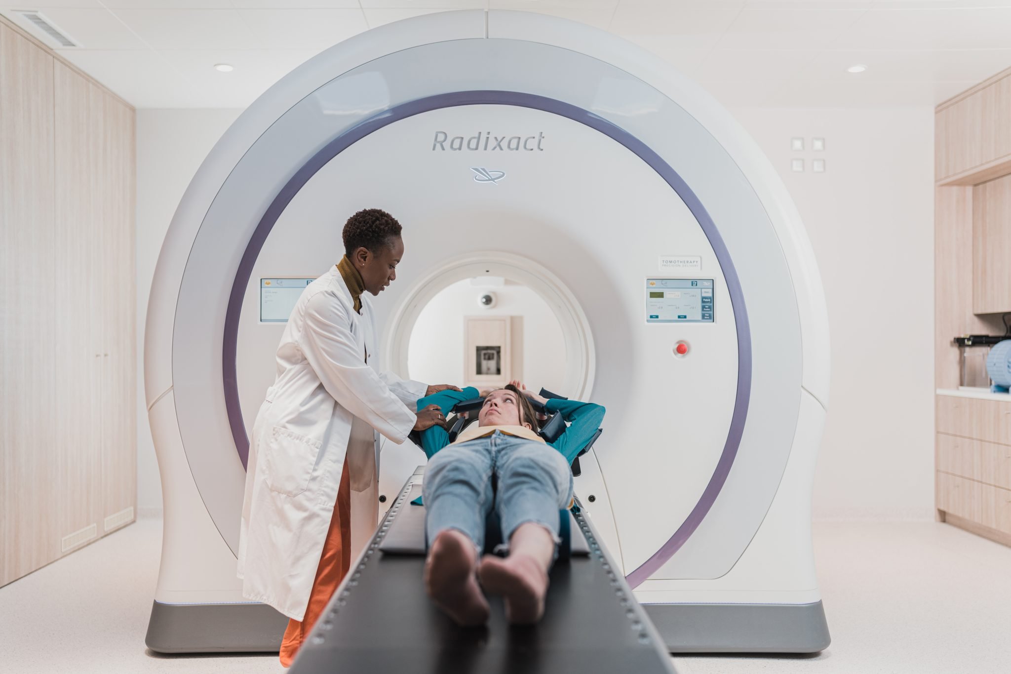 Apendisitis sa pamamagitan ng CT scan: Mga Sintomas, Diagnosis at Paggamot